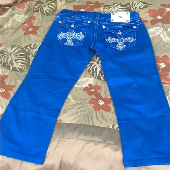 Miss Me | Pants & Jumpsuits | Miss Me Blue Cuffed Capris Size 26 | Poshmark